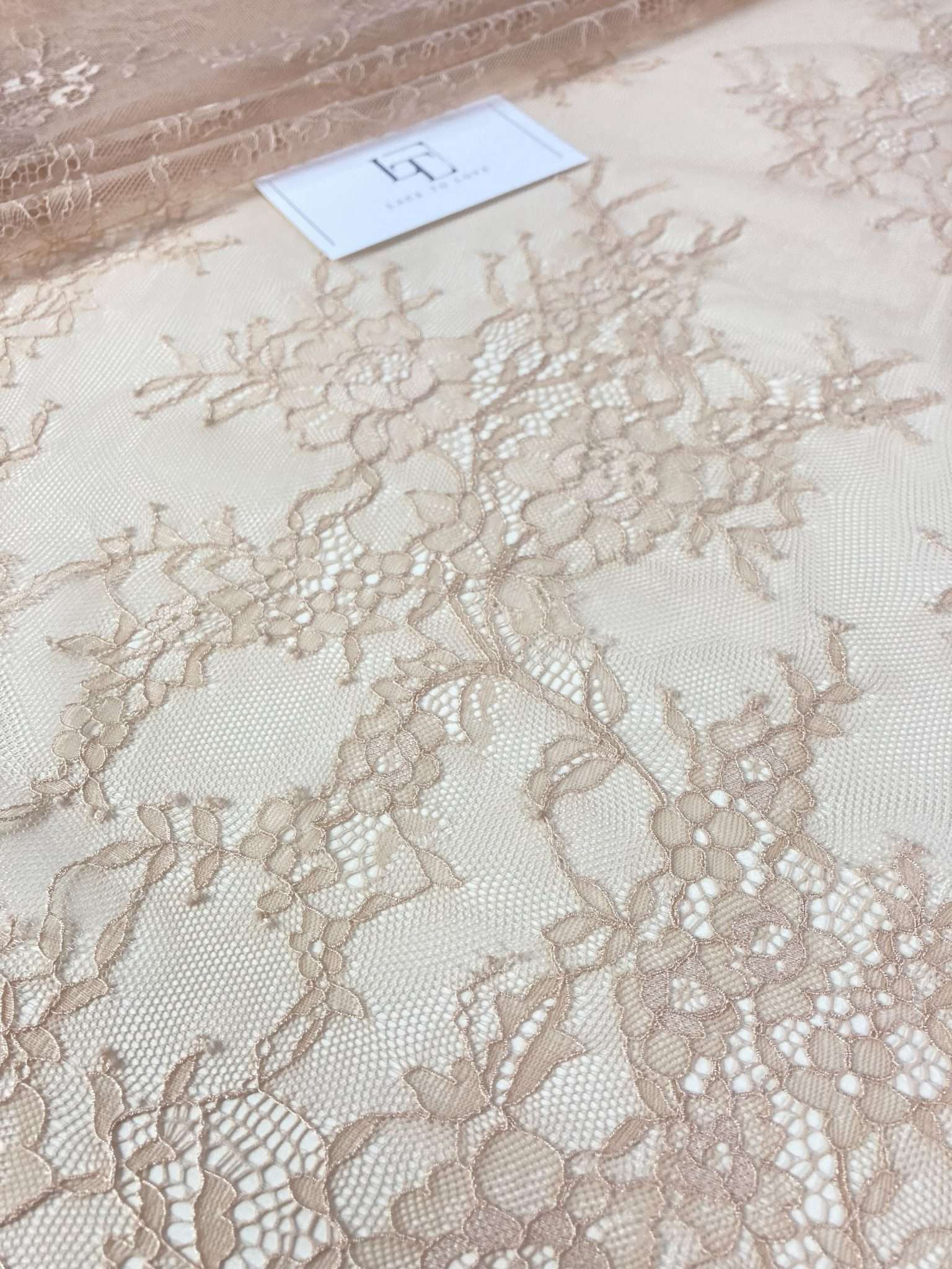 Beige Chantilly lace fabric - Lace To Love