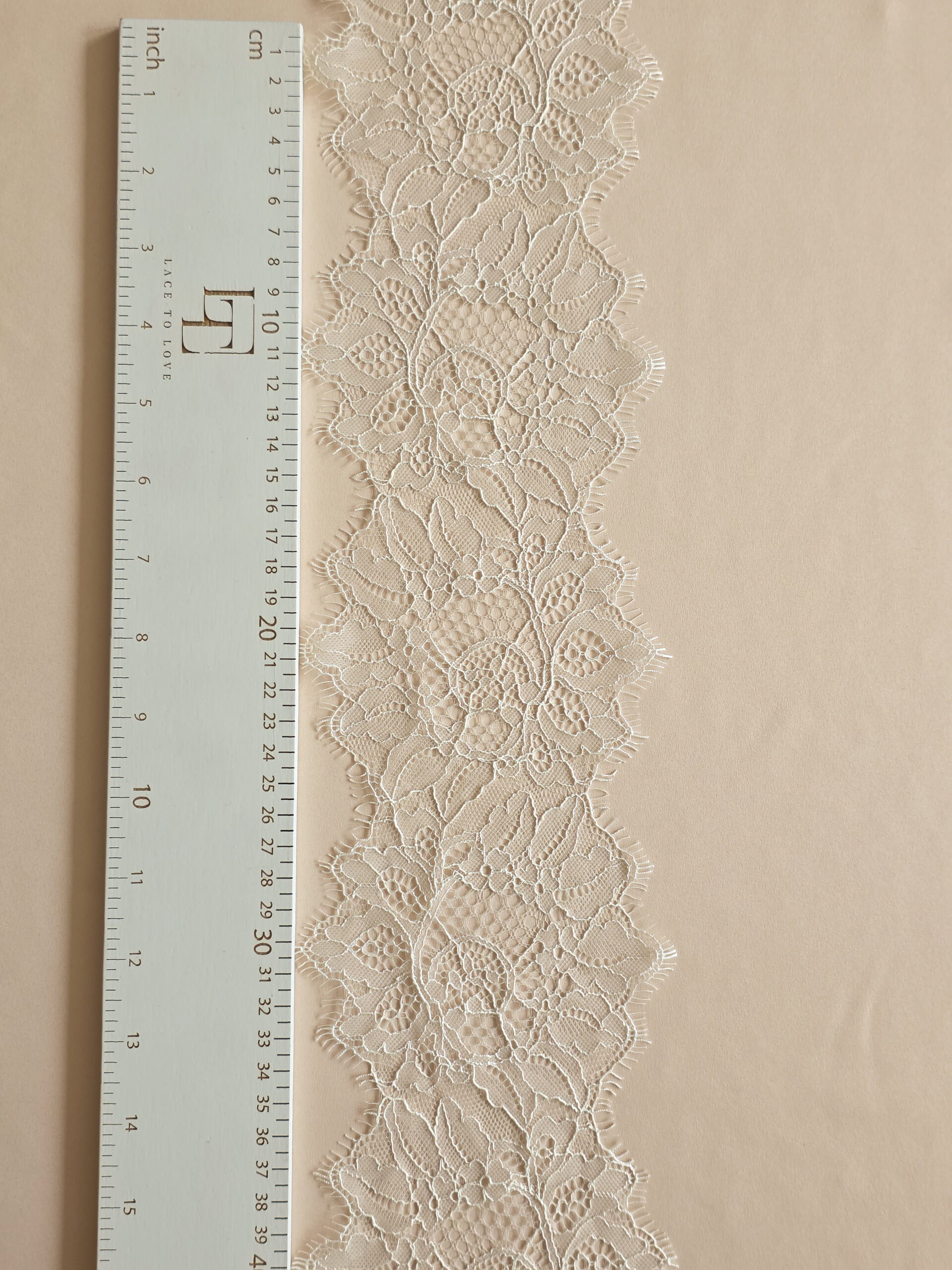Dark ivory Chantilly lace trimming - Lace To Love